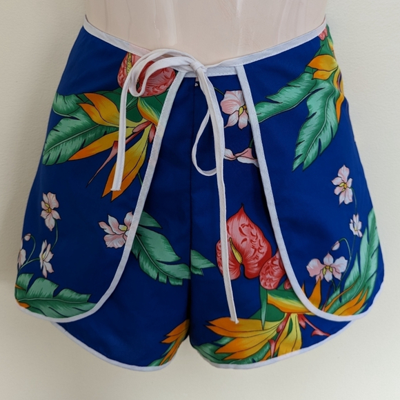 Vintage | Shorts | Vintage Hawaiian Short Overlay Wrap Shorts Womens ...